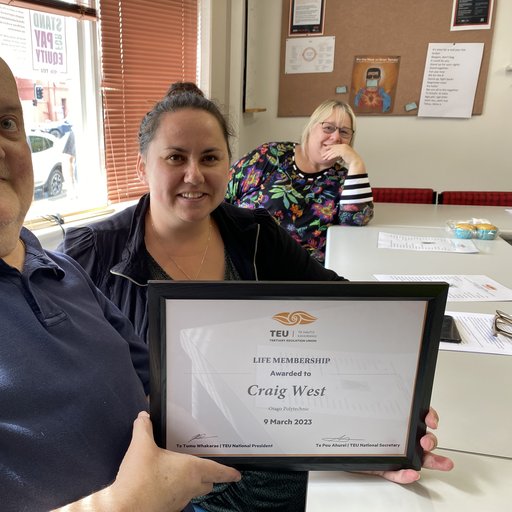 Life membership for Craig West | Tertiary Education Union – Te Hautū ...